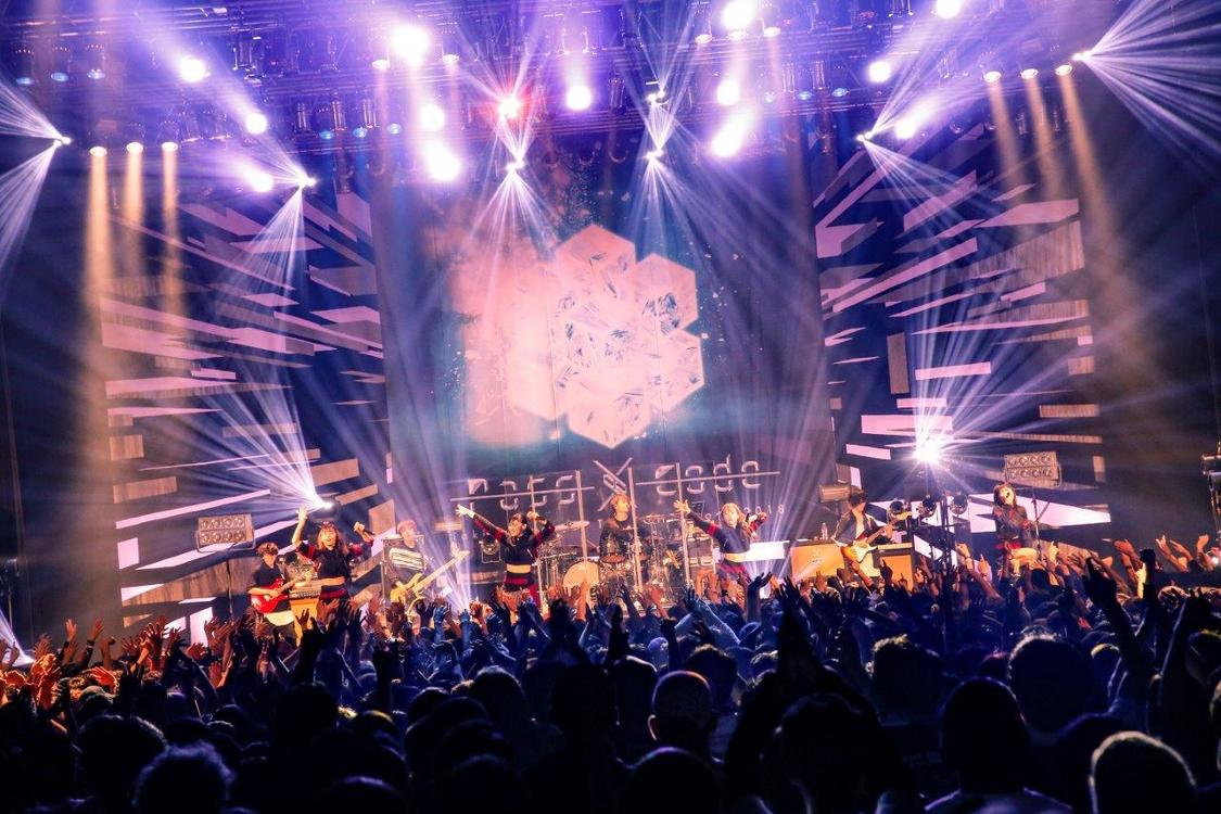 📸 画像：PassCode、自身最大規模ツアーよりZepp DiverCity公演が映像作品化！｜PassCode、自身最大規模ツアーより ...