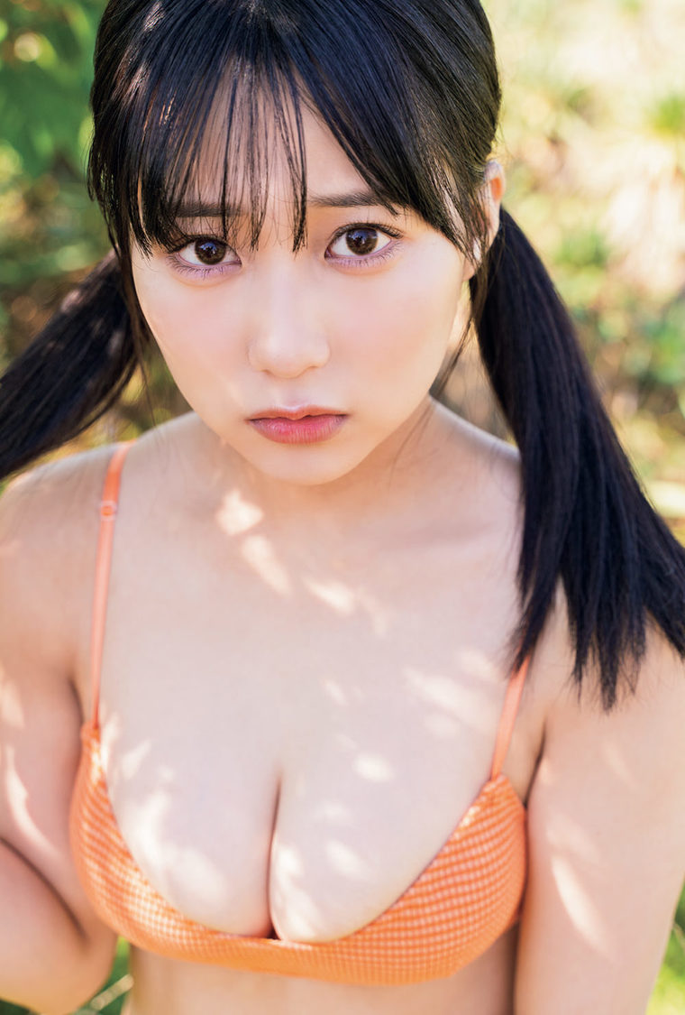 📸 画像：『B.L.T.2021年12月号増刊 田中美久（HKT48）ソログラビアSP版』セブンネットショッピング購入特典ポストカード【田中美久（HKT48）：B】｜HKT48 田中美久、美谷 ...