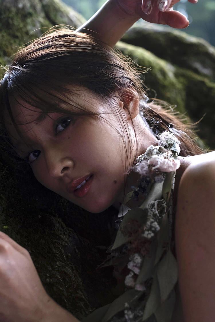 📸 画像：フミカ2nd写真集（撮影：沢渡朔）｜新・国民的巨乳のお姉さん フミカ、本人史上最大露出に挑戦！ 2nd写真集発売決定