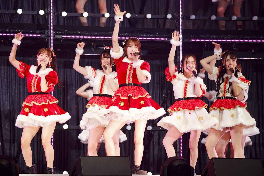 📸 画像：＜NMB48 クリスマスパーティー2023＞Asueアリーナ大阪（2023年12月16日／©NMB48）｜NMB48[ライブレポート ...