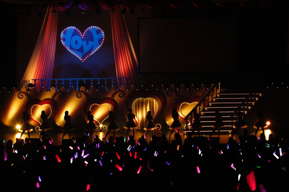 📸 画像：＝love ＜＝love デビュー2周年記念コンサート＞｜9月12日（木）中野サンプラザ｜＝love[ライブレポート]絆と決意の強さ