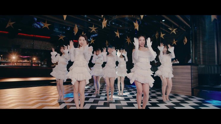 🍭 predia、目を見張るほどセクシーな新曲「BAD HABIT」MV公開！ 「“大人アイドル×夜の銀座”の相性抜群だなと感じました」 - Pop'n'Roll(ポップンロール)