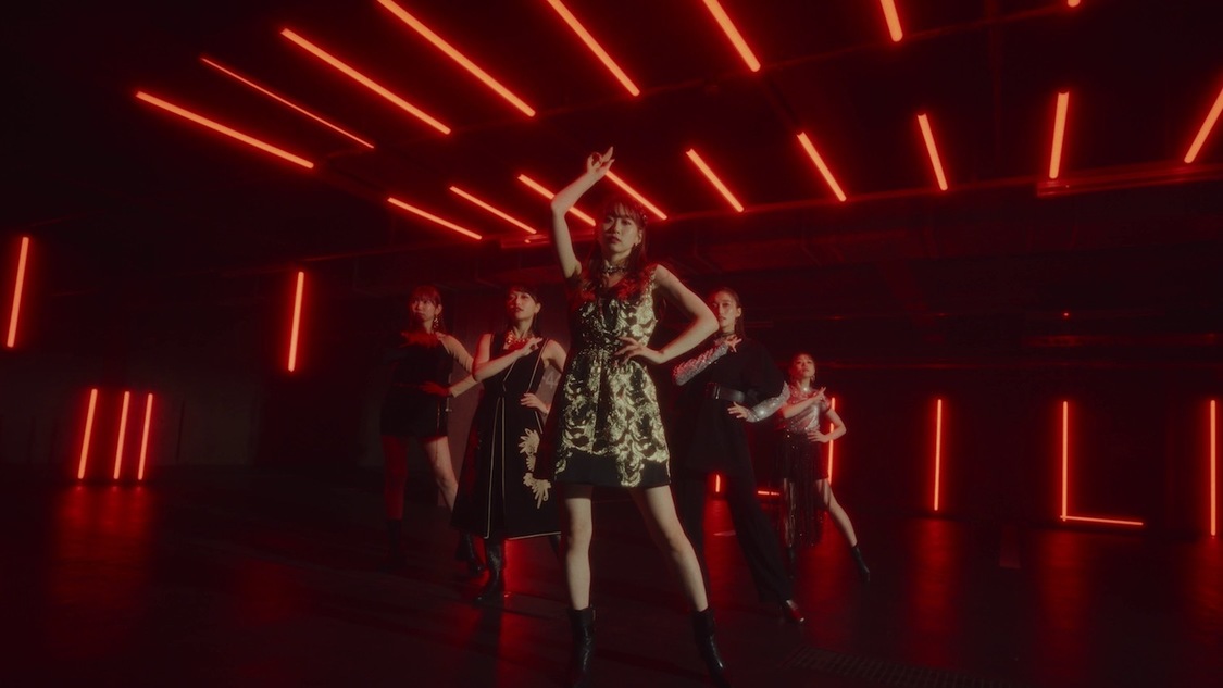 📸 画像：i☆Ris、Netflixシリーズ『賭ケグルイ双』ED「Queens Bluff」MV公開！｜i☆Ris、Netflixシリーズ『賭ケグルイ双』ED「Queens Bluff」MV公開！