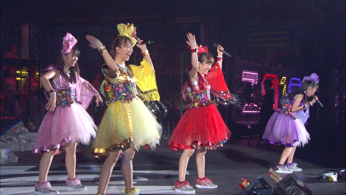 🍭 ももクロ、セルフリメイクAL『ZZ’s Ⅲ』配信記念「黒い週末」ライブ映像公開！ - Pop'n'Roll(ポップンロール)